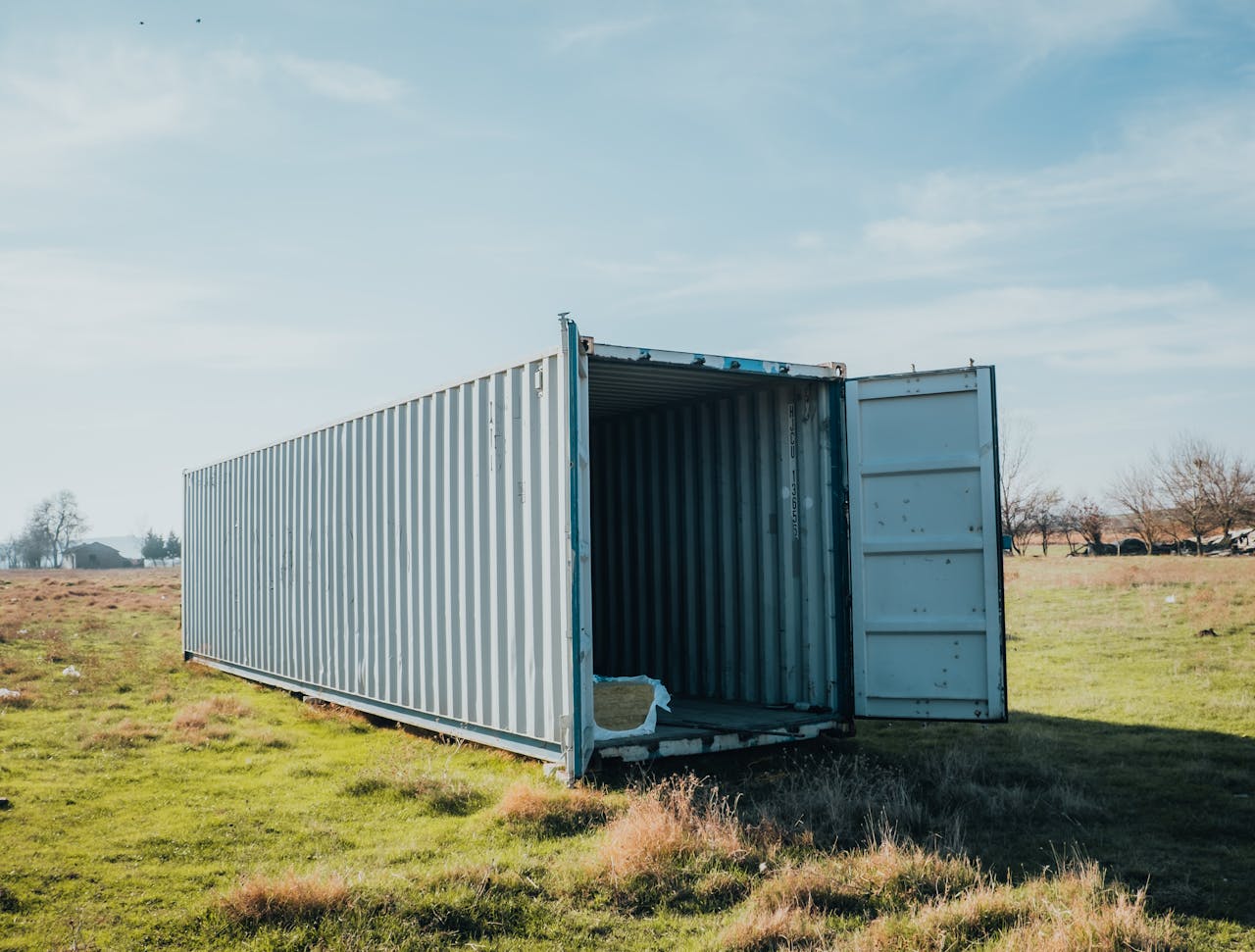 A Guide to Securely Transport Goods in Shipping Containers ...